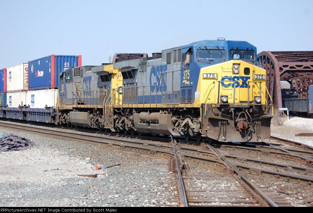CSX 375 & 345